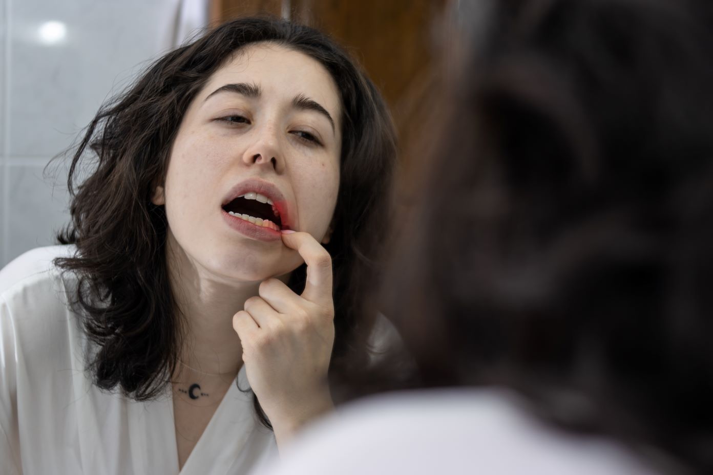 Is A Bump On My Gums A Dental Emergency Costello And Dehart Dental Excellence